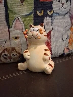 Accents | Amy Lacombe Tabby Cat Bank | Poshmark